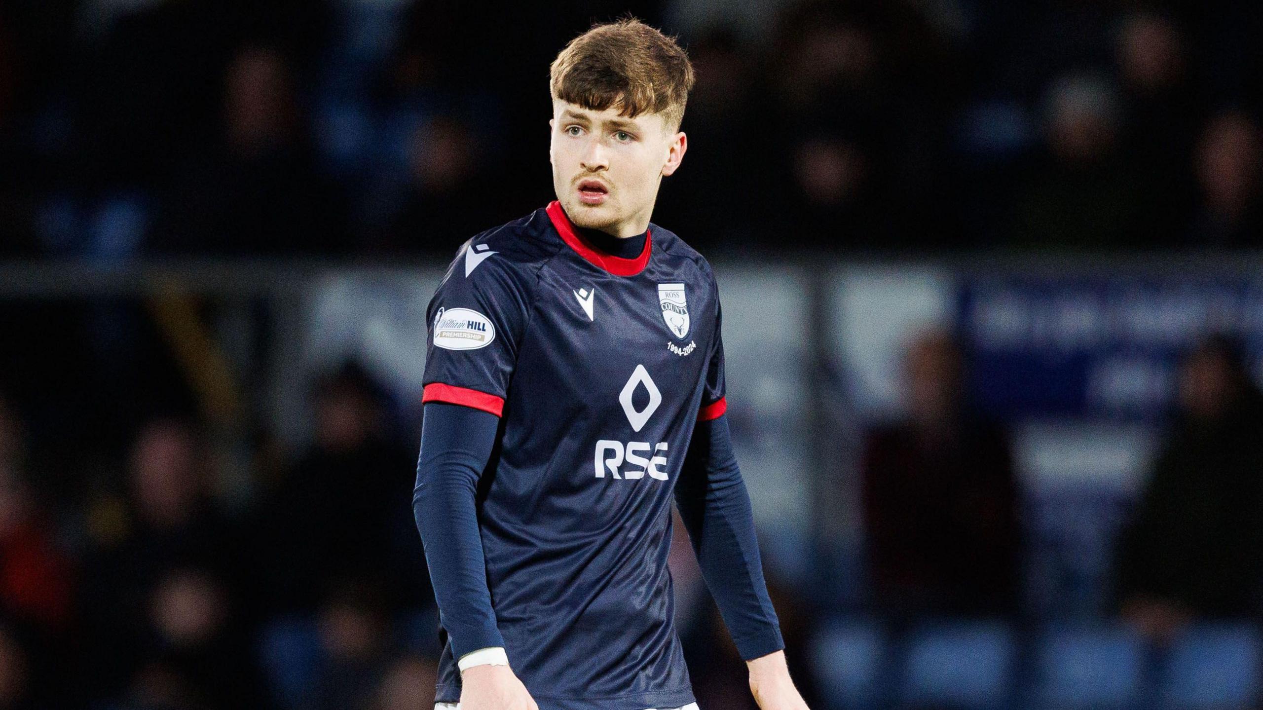 Zac Ashworth stepping out of comfort zone with Ross County move - BBC Sport