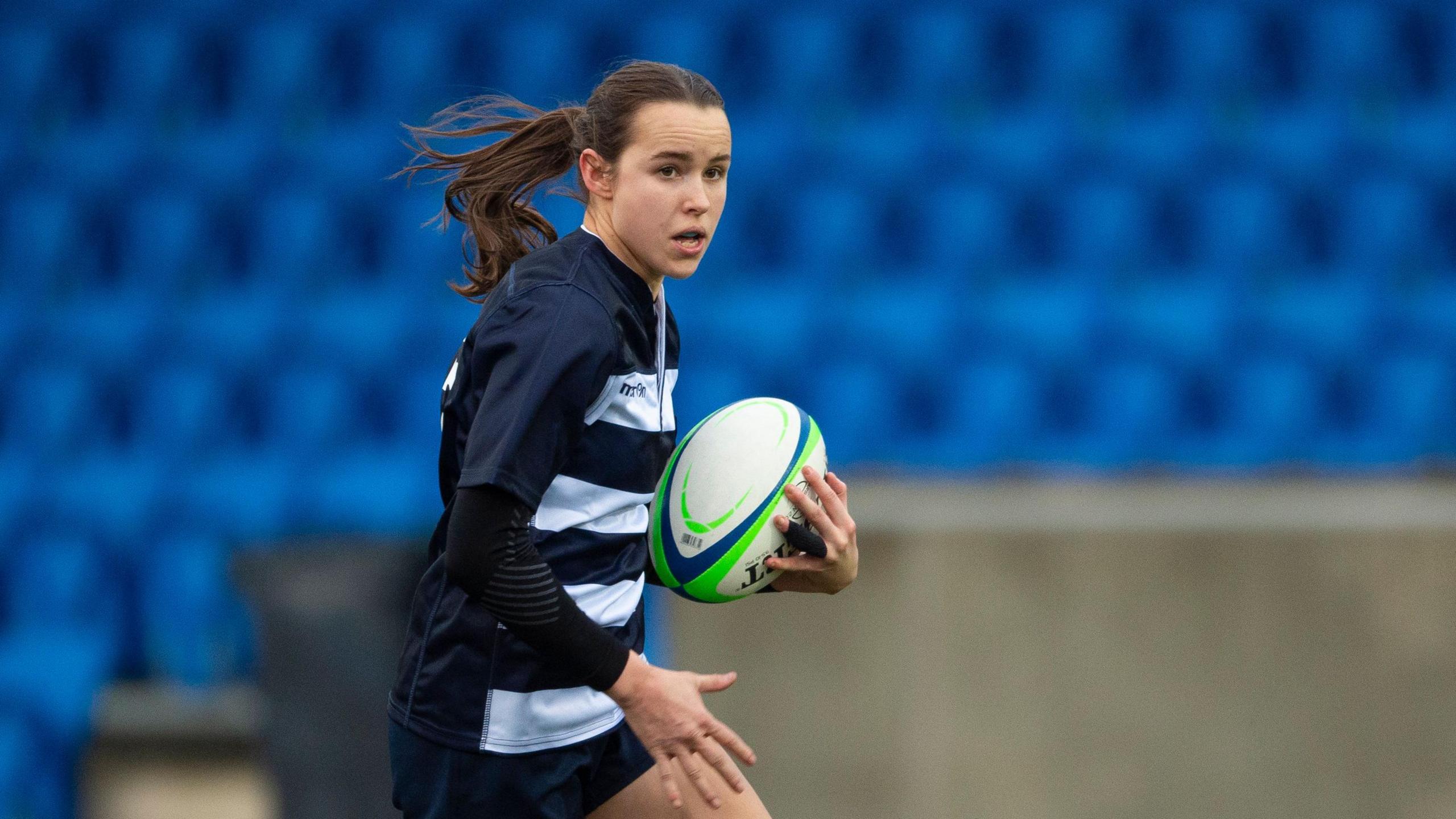 Glasgow winger Roma Fraser on her Warriors experience - BBC Sport