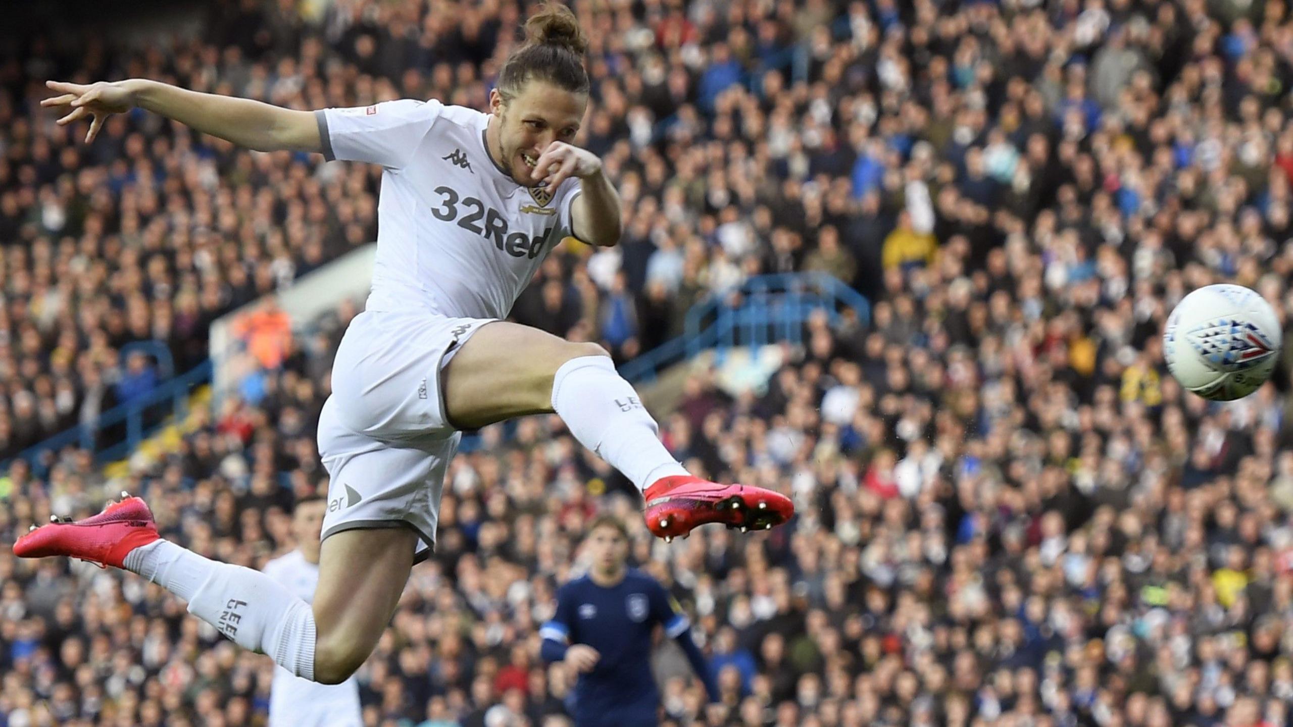 Leeds United expert view: Why Luke Ayling 'must be one of club's best signings' - BBC Sport