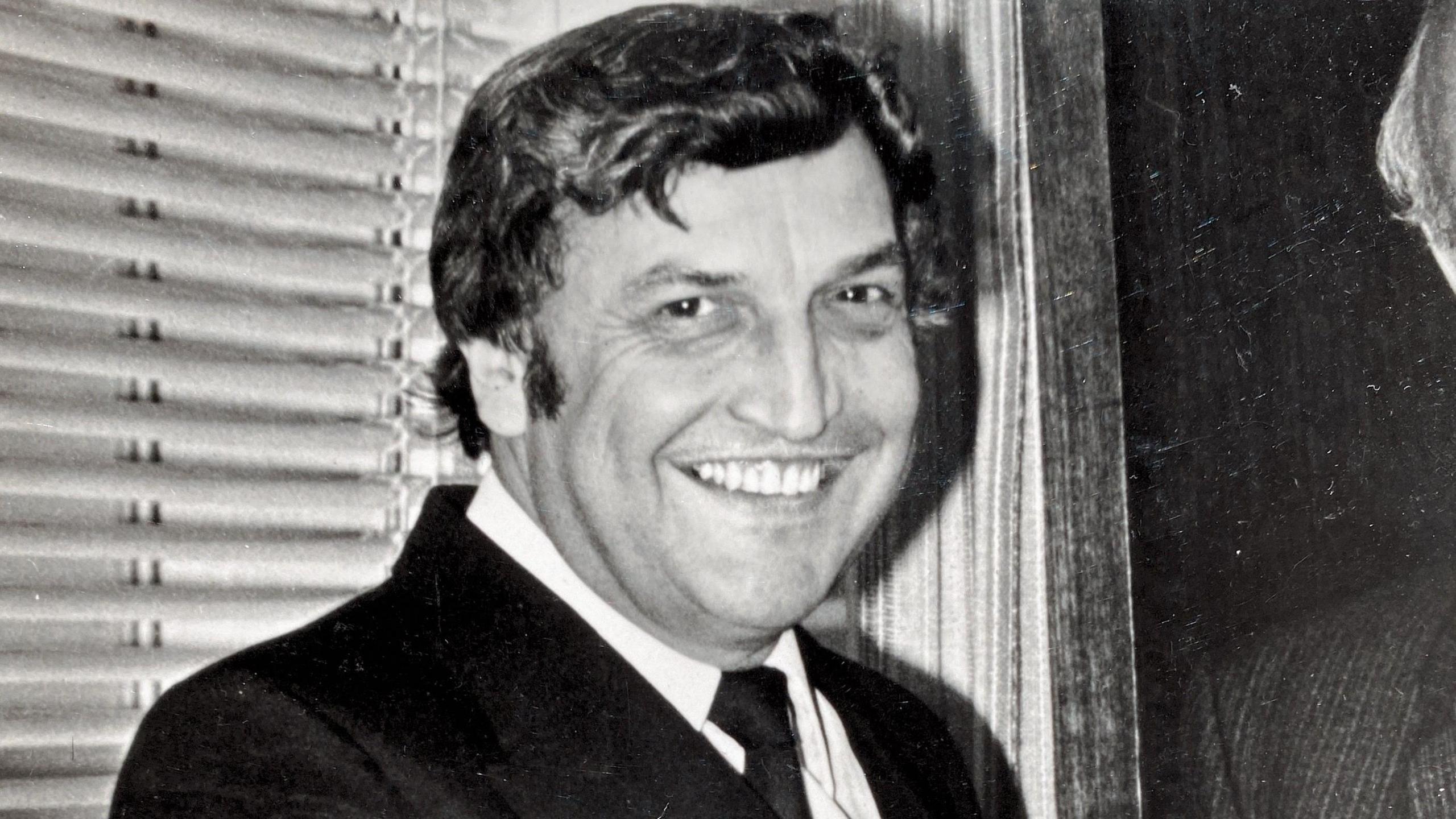 Eric Moody: The pilot who landed a jumbo jet amid cloud of volcanic ash ...