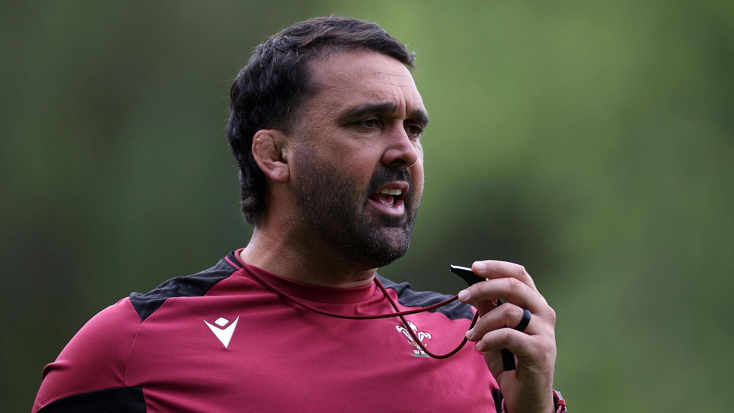 Jonathan Thomas: Ex-Wales back row steps down as Swansea coach through ...