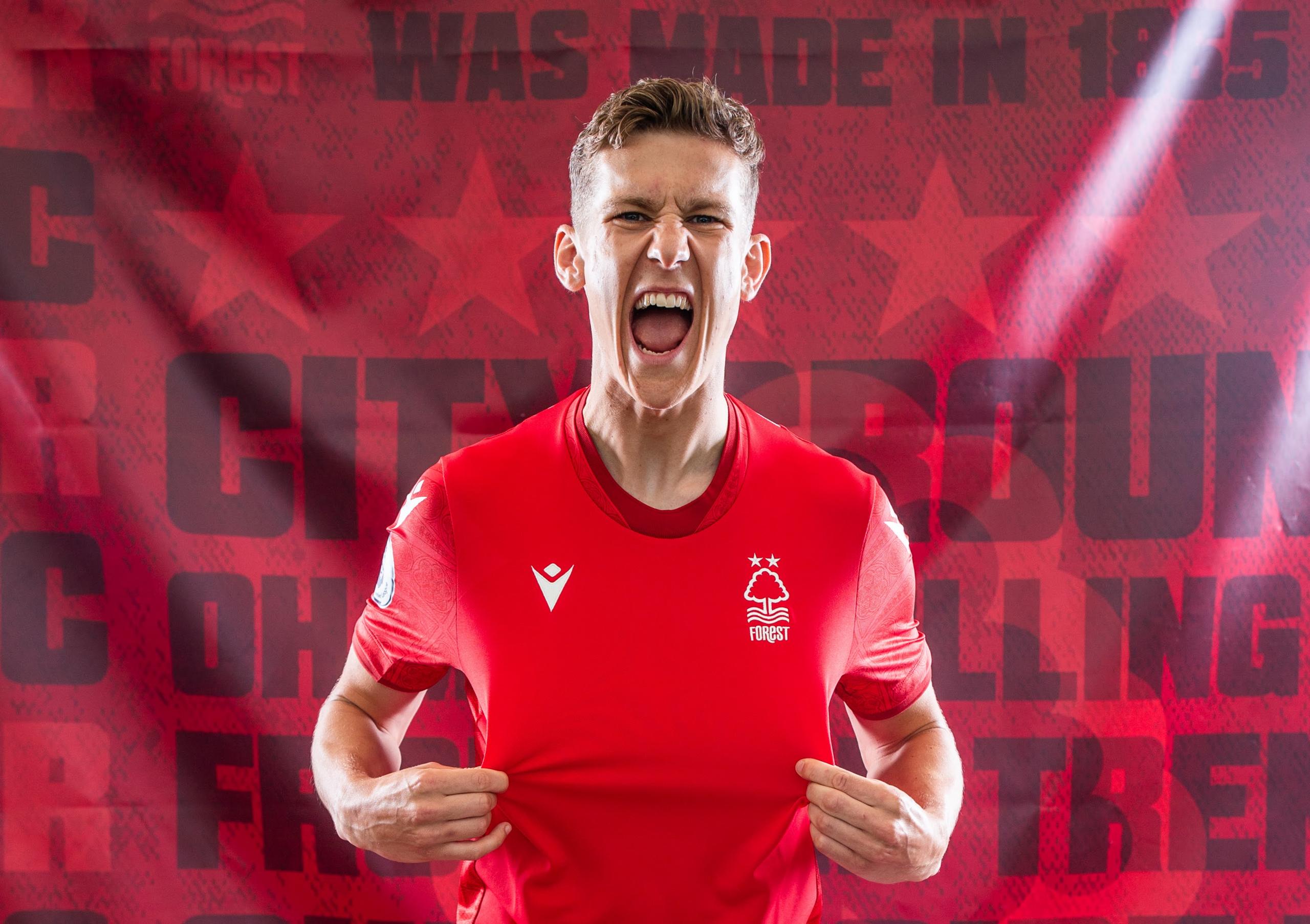 Nottm Forest unveil new home kit for 2022-23 - BBC Sport