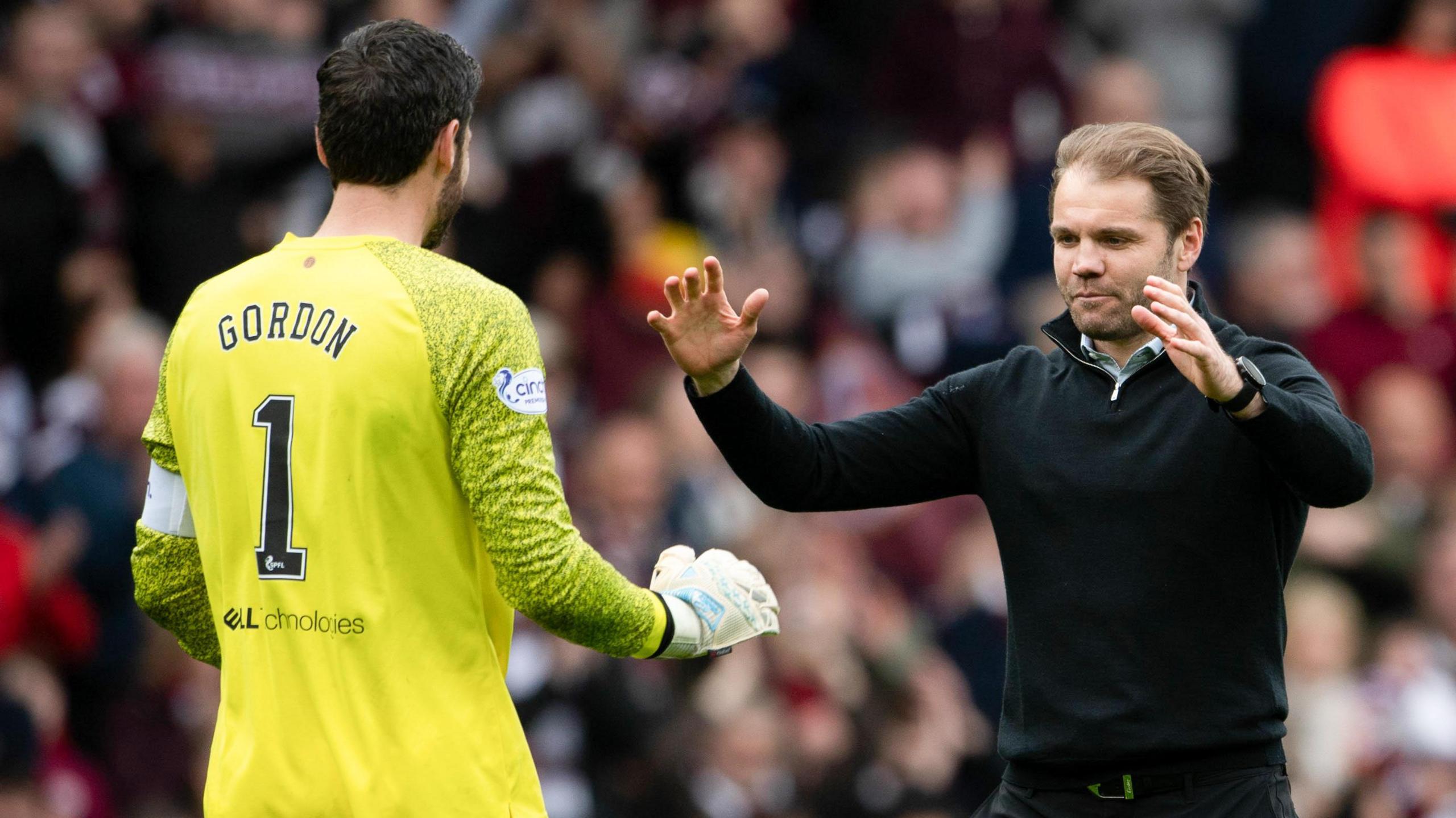 Manager Robbie Neilson has 'stabilised' Hearts - Craig Gordon - BBC Sport