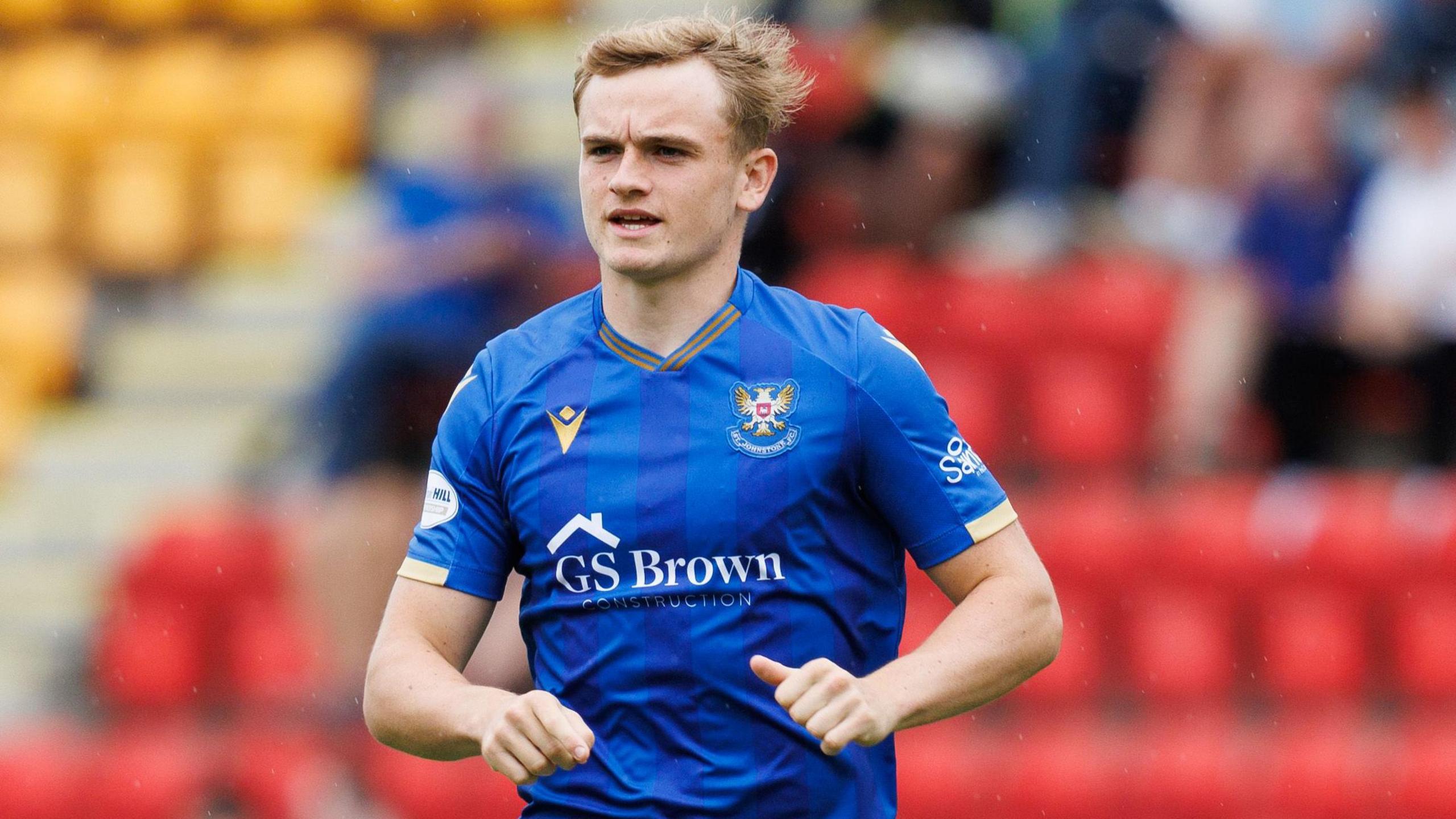 St Johnstone's Taylor Steven joins Cliftonville on loan - BBC Sport