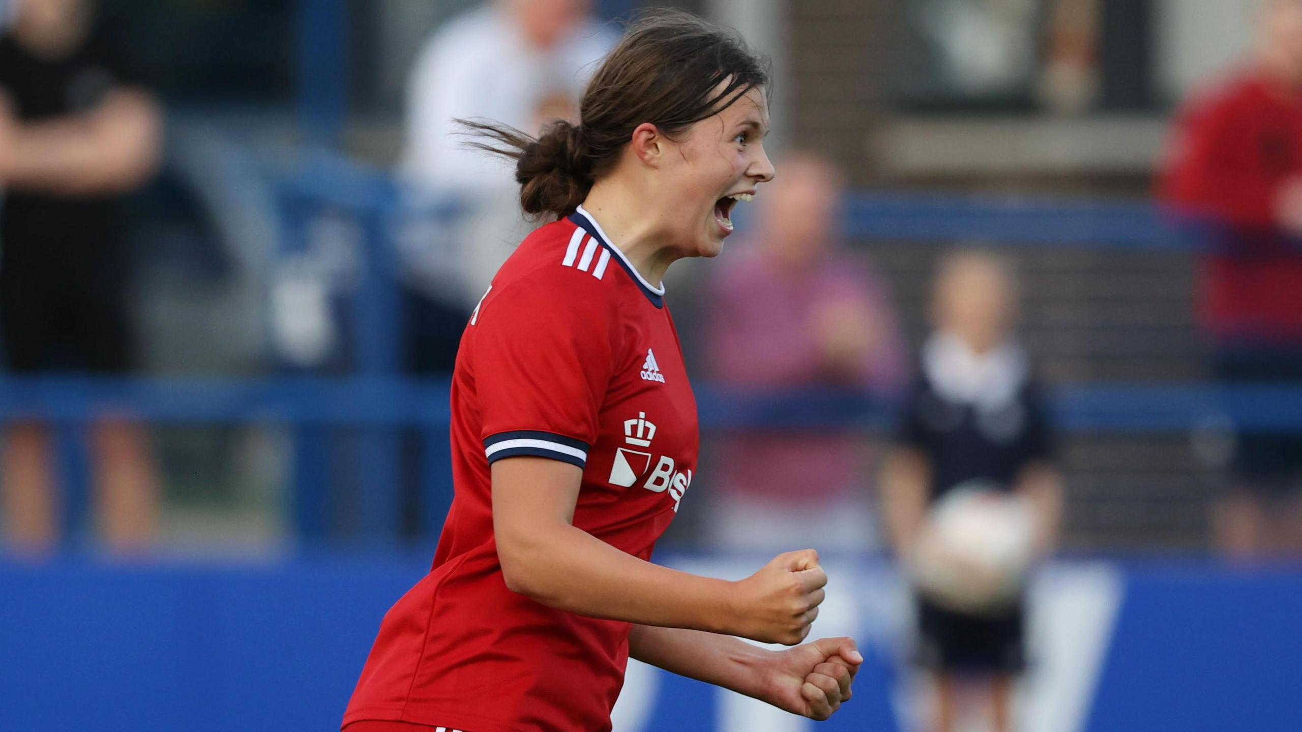 Joining Hearts is 'everything I've dreamt about' - Jess Broadrick - BBC ...