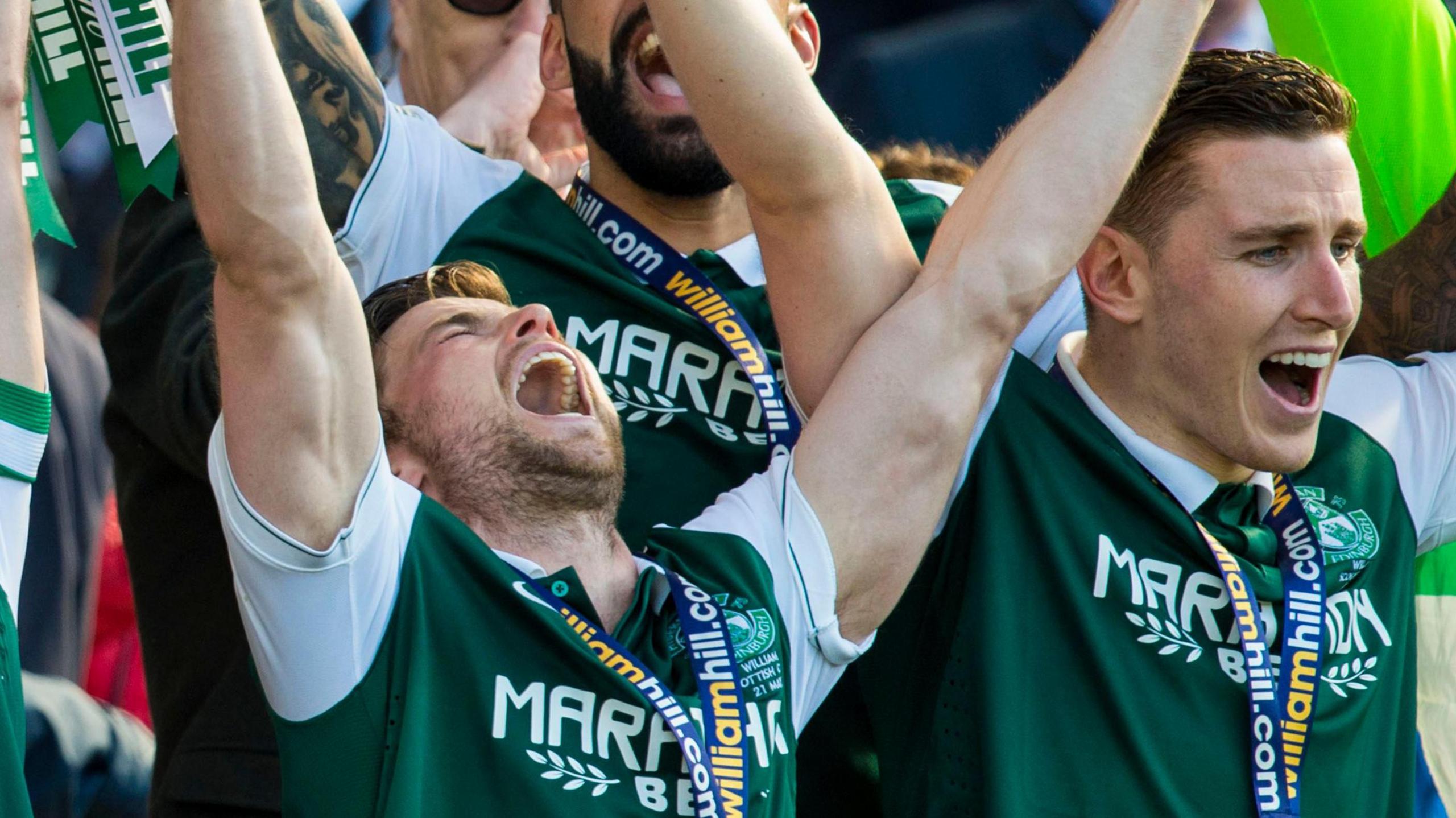 Hanlon & Stevenson 'will always be among the greats' at Hibs - BBC Sport