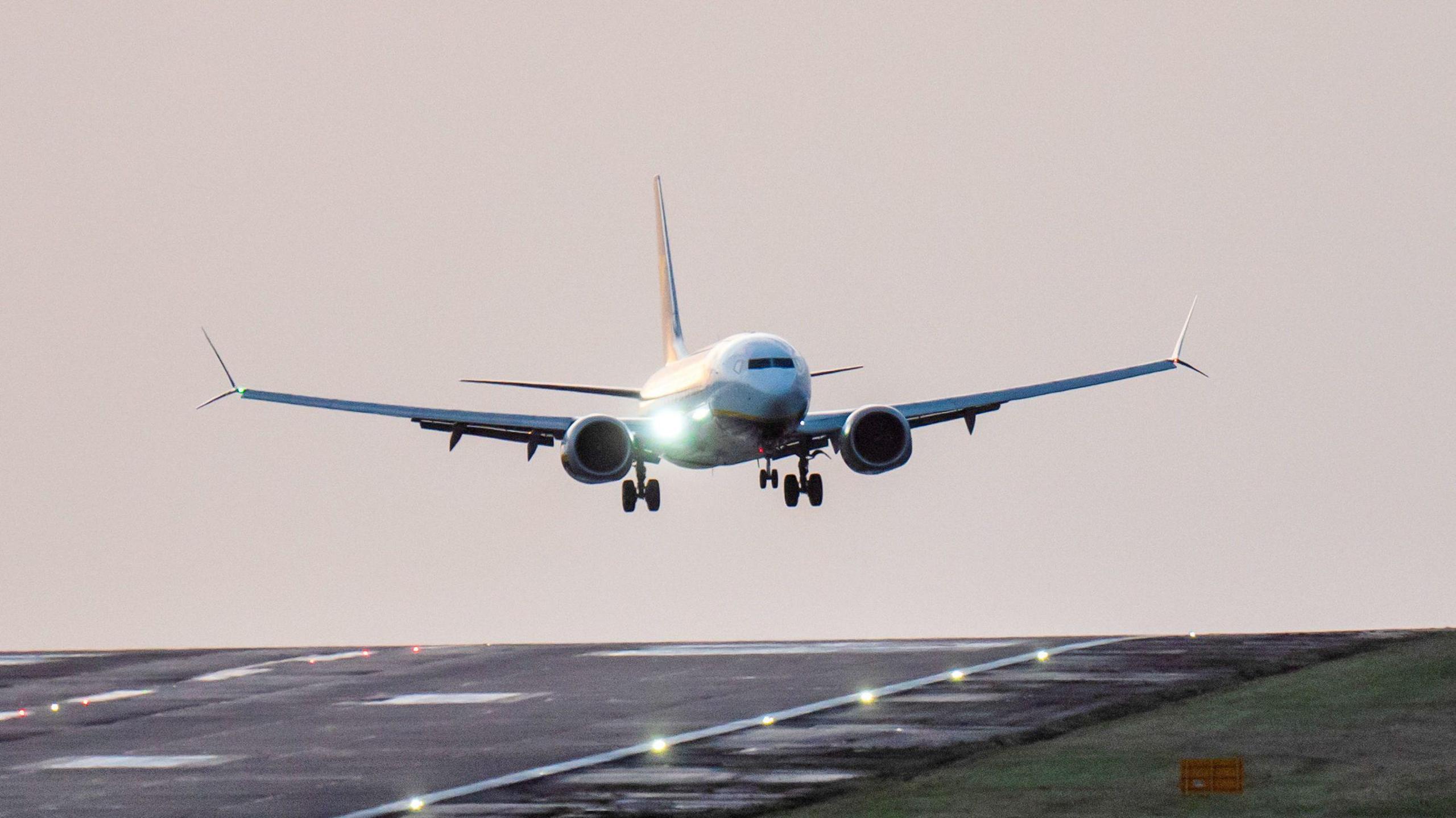 Leeds Bradford Airport "did not breach night flight limit" - BBC News