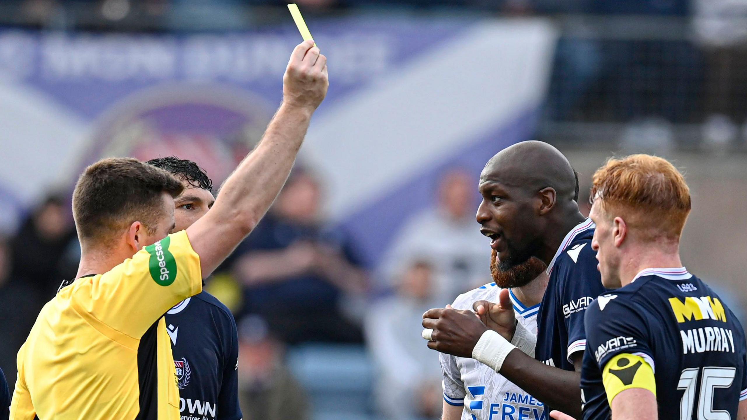 Dundee v St Johnstone: Team news - BBC Sport