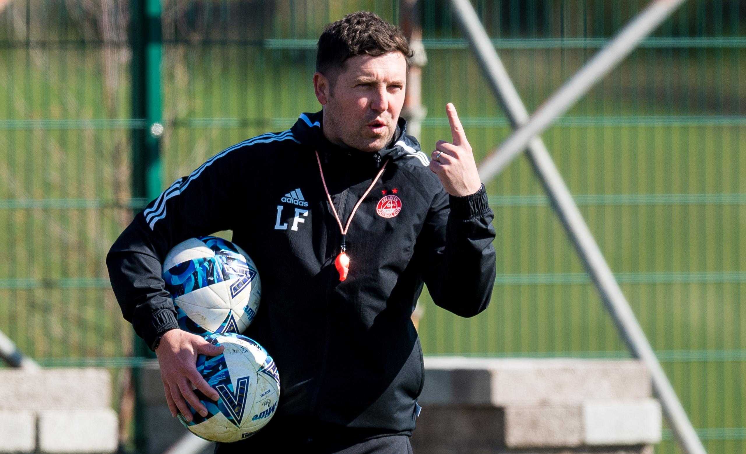 Fox takes Hearts role after Pittodrie exit - BBC Sport