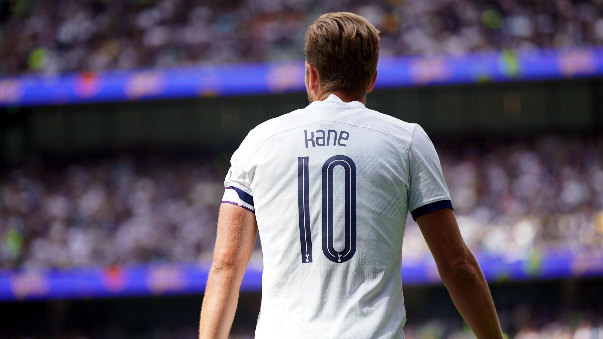 Tottenham: Harry Kane should stay at Spurs - Michael Owen - BBC Sport