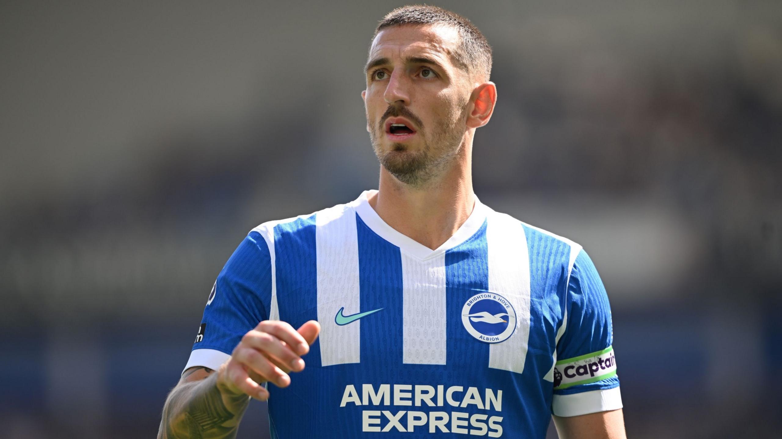 Brighton news: Lewis Dunk reflects on Seagulls career before 500th ...