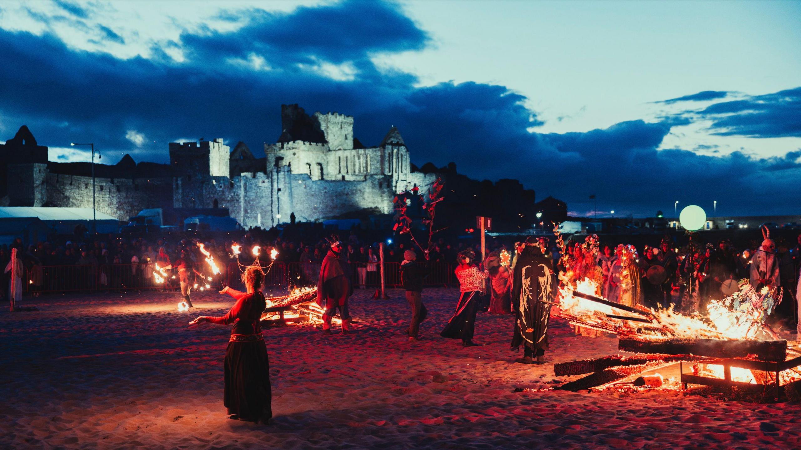 Peel Oie Voaldyn festival bringing fire and folklore to beach - BBC News