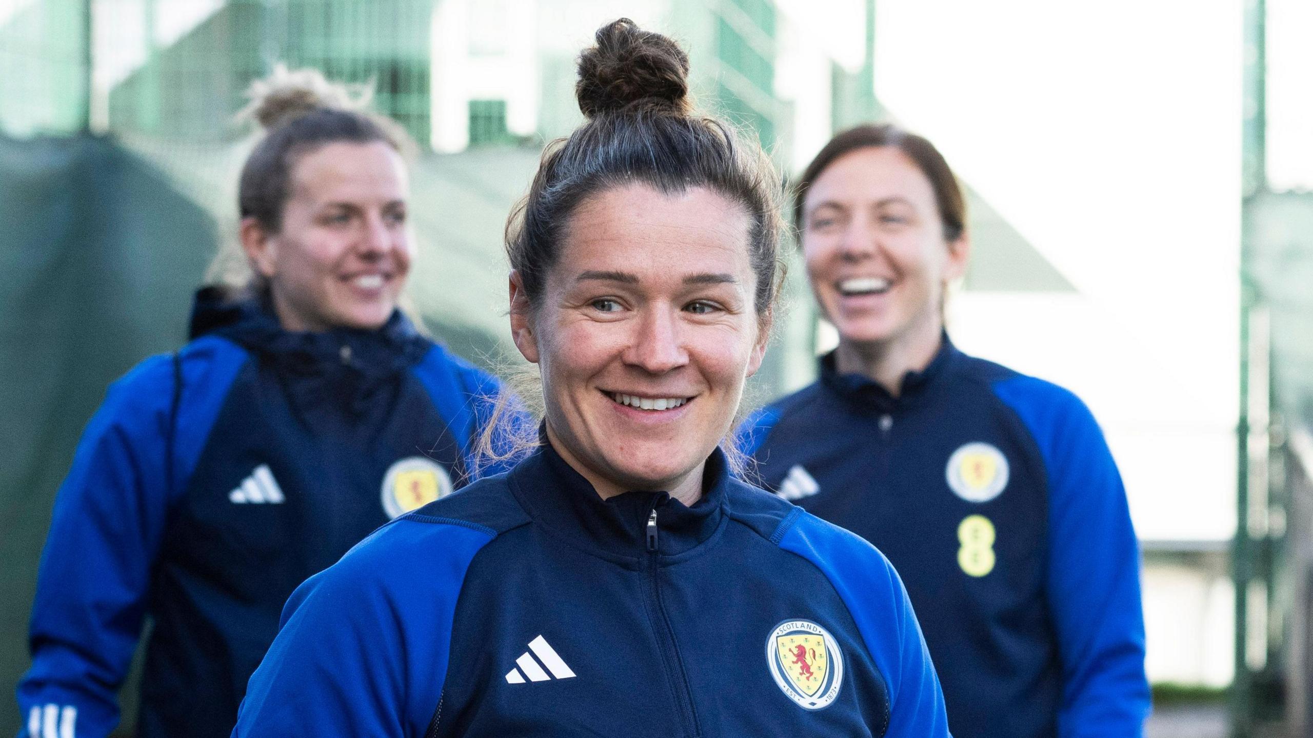 Mukandi and daughter make Scotland squad a happy family - BBC Sport