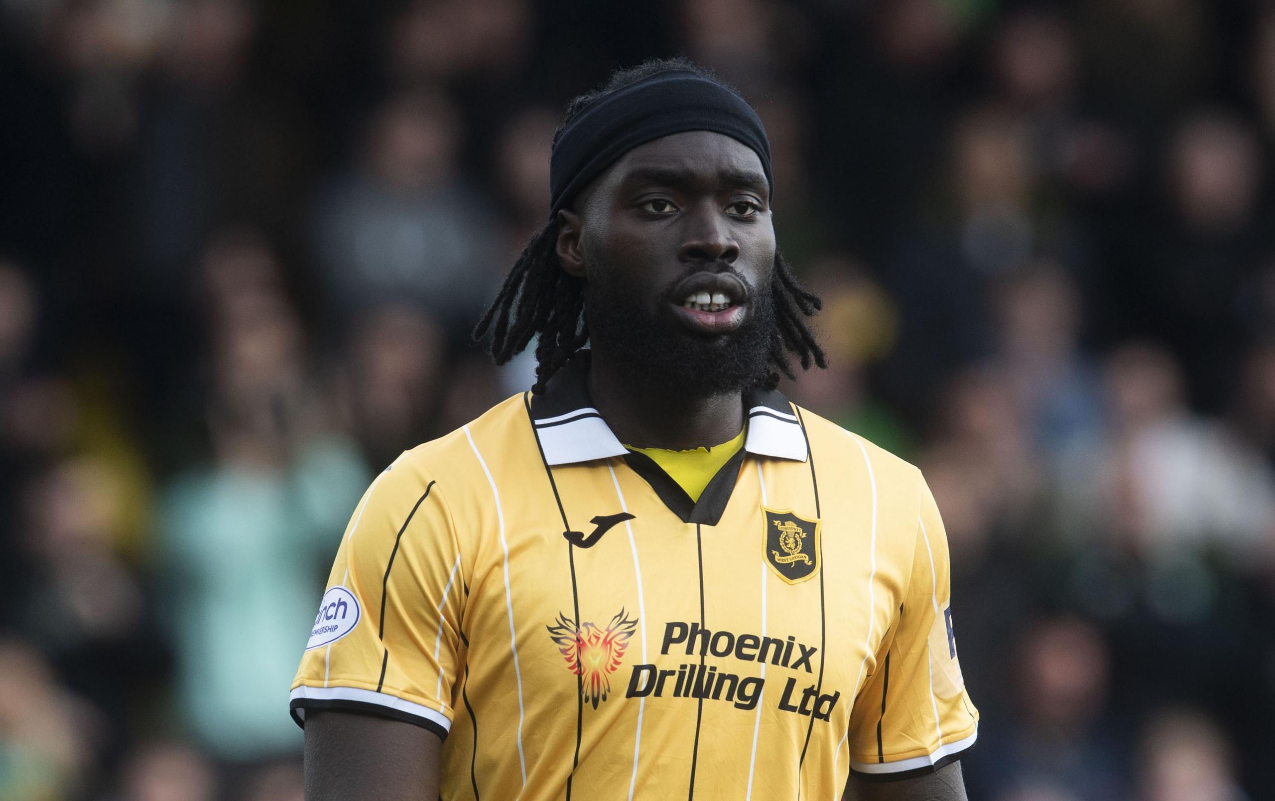 Obileye's contract extended - BBC Sport