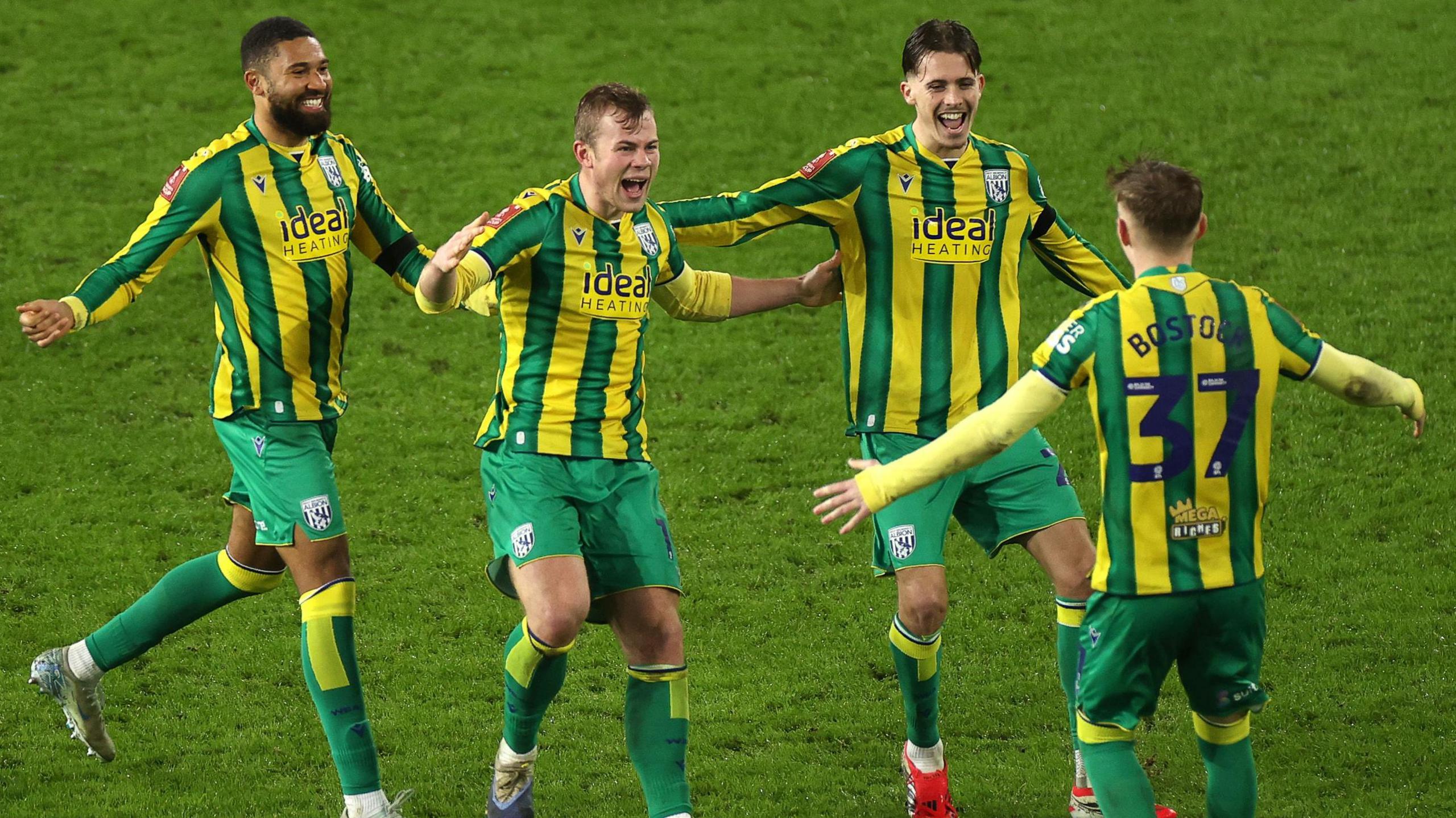 Swansea City 2-2 West Bromwich Albion: Baggies win on penalties - BBC Sport