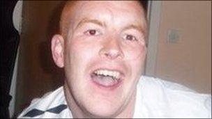 Man jailed for life over Glasgow Christmas Day murder - BBC News