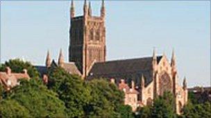 Worcester Cathedral Diamond Jubilee celebration - BBC News