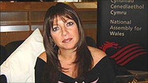 Jayne Sullivan's bid to be Blaenau Gwent AM - BBC News