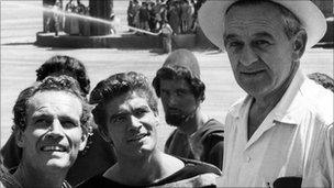 Stephen Boyd, the busker who became a big screen idol - BBC News