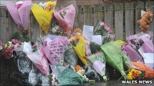 Tribute to pregnant Newport stab victim Nikitta Grender - BBC News