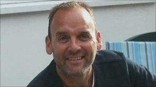 Wife of missing Steven Ridgley appeals for his return - BBC News