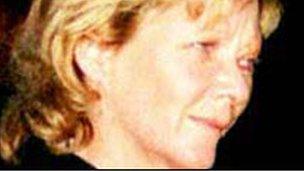How Rosemary Nelson became loyalist hate figure - BBC News