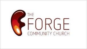 Forge Church goes shopping for families in Debenham - BBC News