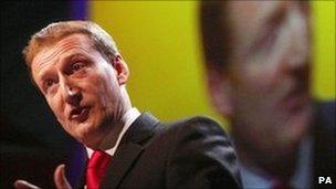 Scottish election: Tavish Scott's life in politics - BBC News