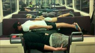 Four teenagers fined over 'planking' craze - BBC News