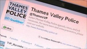 Thames Valley Police Twitter feed on High Wycombe car crime - BBC News