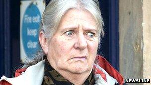 Woman fined for Facebook 'pikey' travellers insult - BBC News