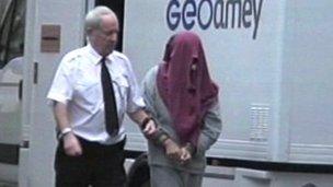 City worker Al Amin Dhalla guilty of stalking girlfriend - BBC News