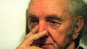 Funeral for Irish sports journalist Con Houlihan - BBC News