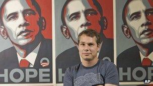 Obama 'Hope' poster artist Shepard Fairey fined - BBC News