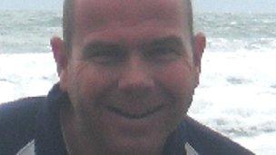 Ian Pearson search: Body found in Pembrokeshire - BBC News