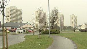 Rathcoole parents concerned at approaches to children - BBC News