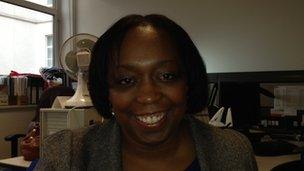 Readers' stories of being single - BBC News