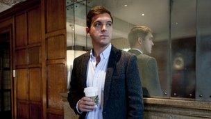 Guardian First Book Award goes to Kevin Powers - BBC News