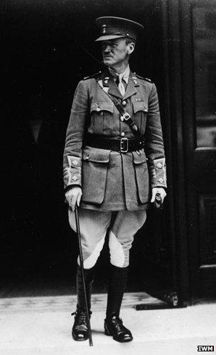 The lion-killer who became an Israeli hero - BBC News