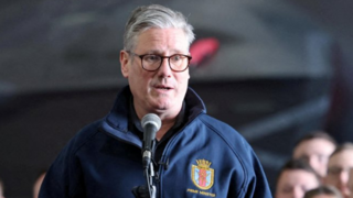 Over 300 quango bosses paid more than the prime minister - BBC News