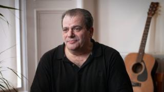 Associates co-founder Alan Rankine dies aged 64 - BBC News