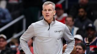 Billy Donovan: Chicago Bulls head coach resigns after six seasons - BBC ...