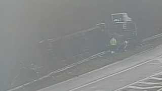 M1 delays as lemonade lorry overturns near J35 at Thorpe Hesley - BBC News