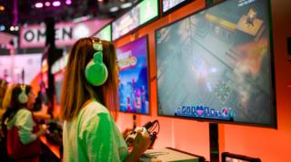 The Cambridge women 'crushing' stereotypes in video game development ...