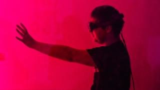 Skepta glimpses the 'future of rave' in Manchester, and it's phoneless ...