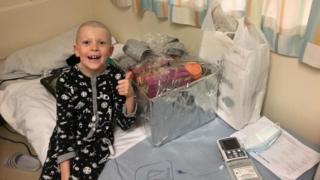 Exciting new cancer drug 'kinder' than chemotherapy - BBC News