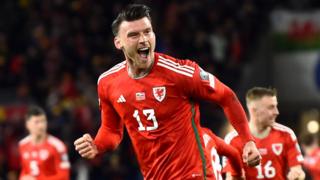 Wales Men's Football Team - BBC Sport