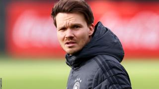 Danny Rohl: Sheffield Wednesday appoint 34-year-old as new boss - BBC Sport