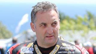 Isle of Man TT 2017: Irish racer Alan Bonner third to die at TT - BBC Sport