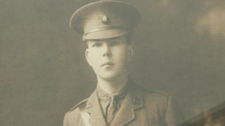 Sgt Robert Quigg: Bushmills set to honour Somme hero - BBC News